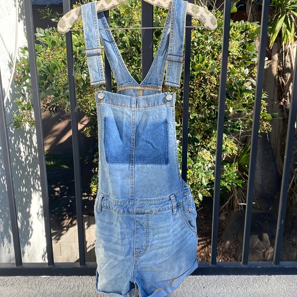 PacSun | Pants & Jumpsuits | Pacsun Short Blue Denim Overalls | Poshmark